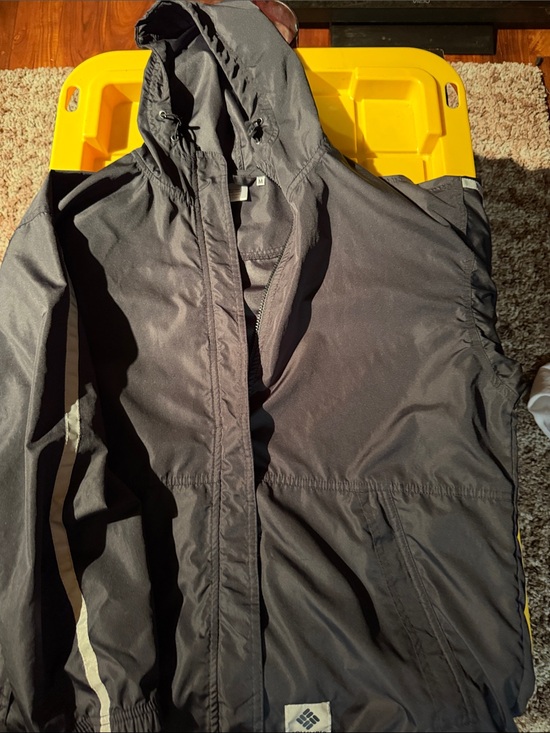 Columbia | Jackets & Coats | Colombia Black Hooded Windbreaker Jacket ...